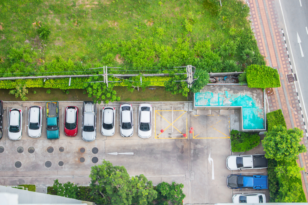 Common parts and private systems: when the condominium can intervene ...
